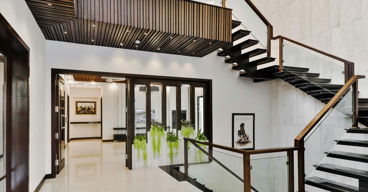 Vastu Rules for Staircase in House | Best Placement and Direction